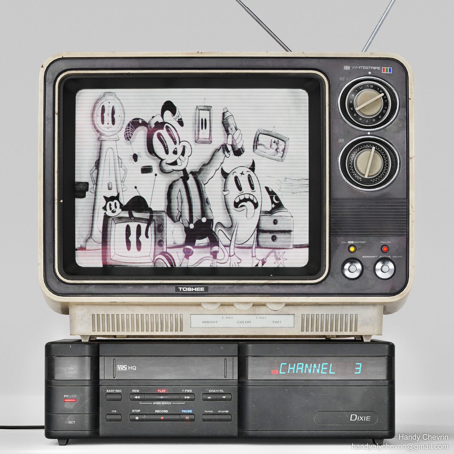 Vintage TV/VCR set - Games Artist